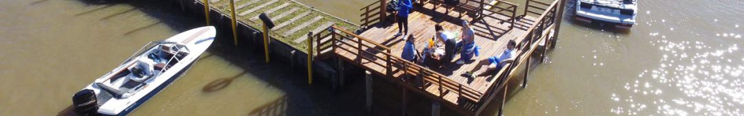 Muelles de madera - Diseño y Construcción sobre lagunas y ríos